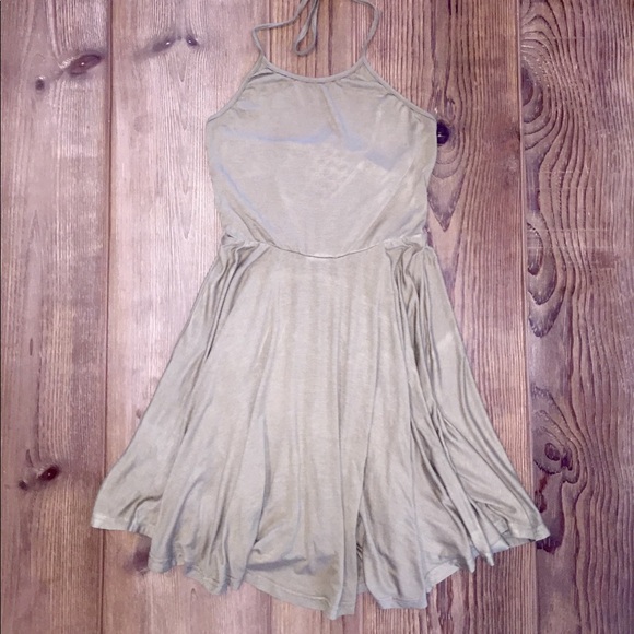 The Hanger | Tops | Swing Halter Top Olive Green Small | Poshmark